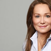 Lisa Fischbach unsere Psychologin & Beziehungs-Expertin